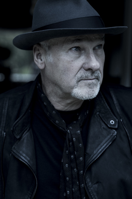 A bountiful Paul Carrack concert box, tempting tidbits on Squeeze ...